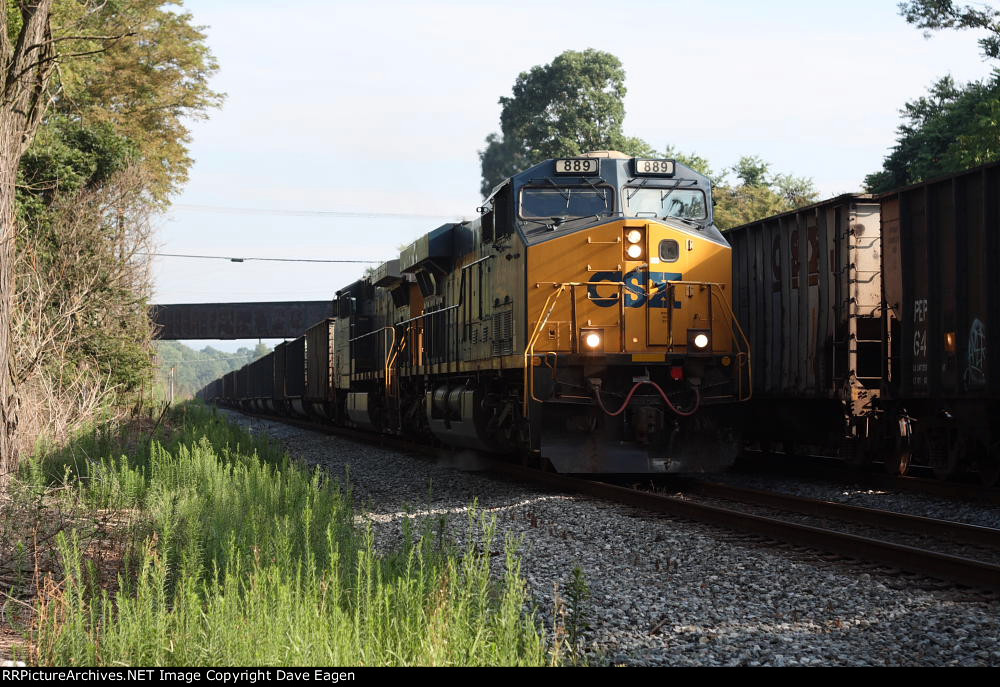 CSX 889